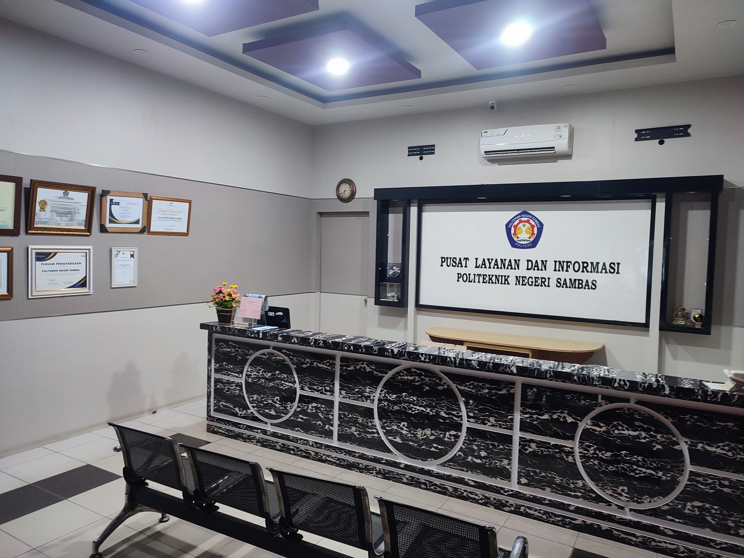 Gedung Poltesa dan Fasilitas Poltesa - POLTESA